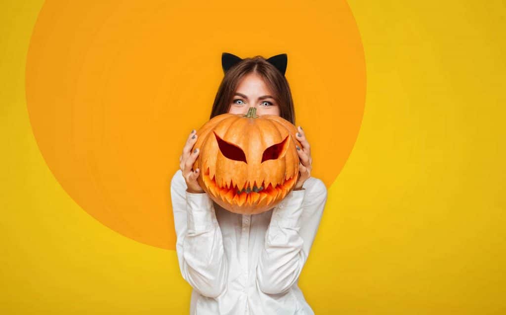 13 Halloween Marketing Ideas to Brew Up Social Media Action - Promo.com